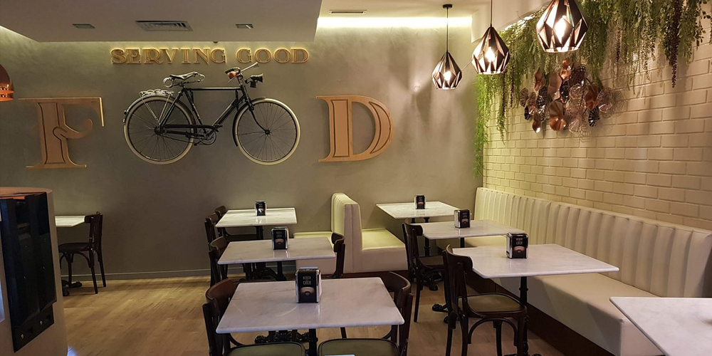 Apollo Café e Marisqueira - Turismo Ourém